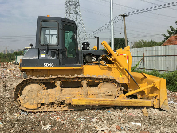 SD16